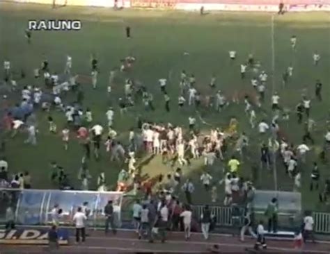 Linchiesta Del Giornalista Modenese Luca Sgarbi Su Bari Castel Di