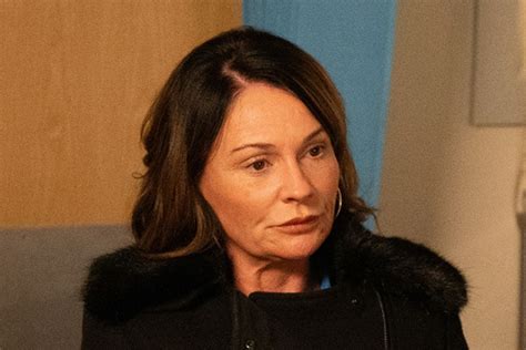 What Is Triple Negative Breast Cancer As Itv Emmerdale Chas Dingle Gets