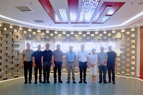 中国工程院院士谢克昌一行莅临我司参观指导 集团动态 常嘉建设集团有限公司