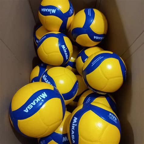 12 Mikasa V200w Volleyballs Set Prime Quality Sports