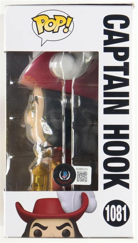 Dustin Hoffman Signed Disney Villains 1081 Captain Hook Funko Pop