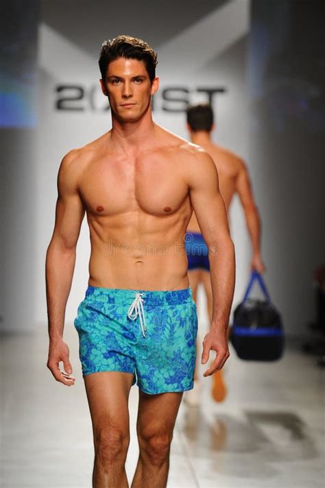 New York Ny October 21 A Model Walks The Runway During 2xist Men
