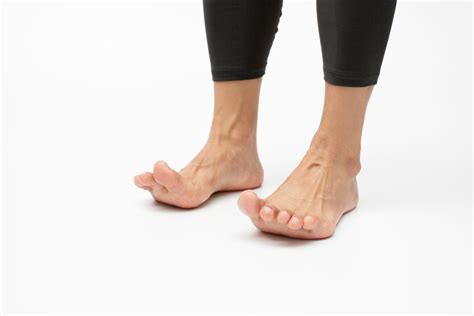 What Does The Shape Of Your Toes Reveal About You