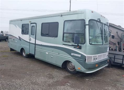 Sold 1999 Workhorse Custom Chassis Motorhome Chassis P3500 In Eugene