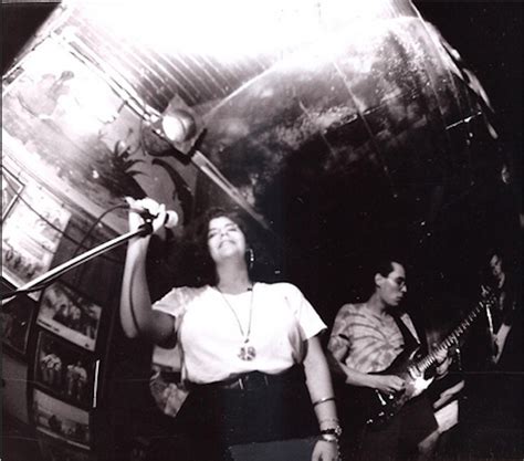 Kick In The Eye Bauhaus Cover Dizrythmia