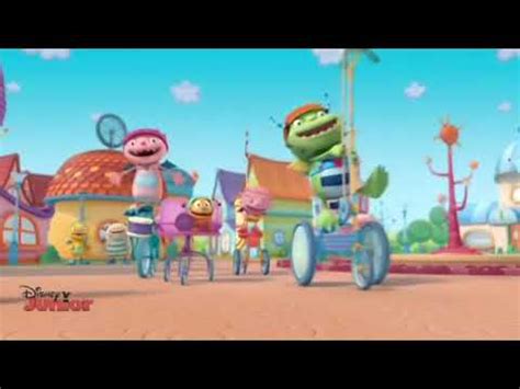 Χένρι Τερατοαγκαλιτσας Henry Hugglemonster Greek Intro Youtube
