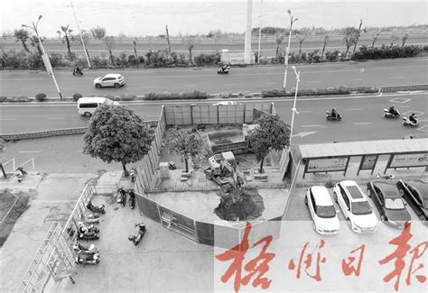 六旺路小范围围蔽施工