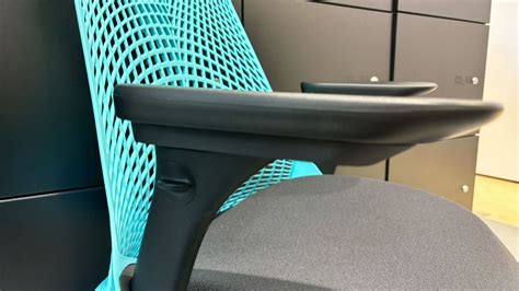 Herman Miller Sayl Gaming Chair Review A Compact Chair That Doesnt
