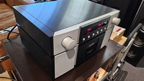 Mark Levinson No 52 Preamp Audio Other Audio Equipment On Carousell