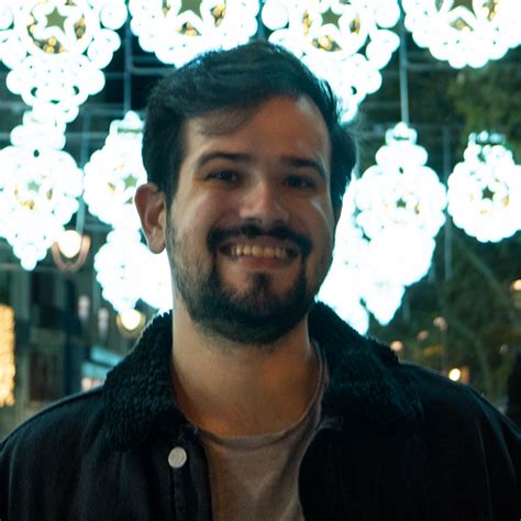 Santiago Bernal Medium