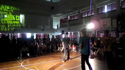 Rain City Battle Vol 3 2v2 安德列斯 Vs 小老k Youtube