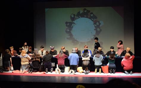 K Poper Wajib Tahu Ini Perbedaan Fansign Dan Fanmeeting