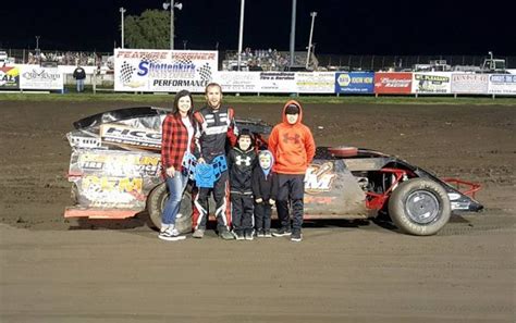 Elston Long Murty Wyett Fusselman Knutsen And Barnes Score Night