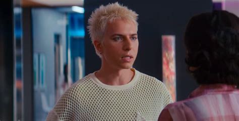 Who Is Waverly In Glamorous Is She A Real Influencer