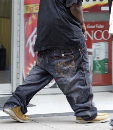 Usher Sagging Pants