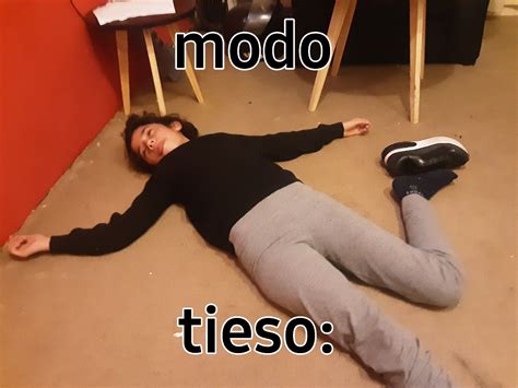 Pin De Fan De Kny En Modo Tieso Memes Cosas Divertidas Pósteres