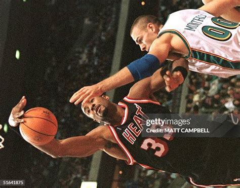 Eric Alonzo Photos And Premium High Res Pictures Getty Images