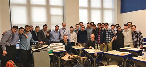 Mta Ap Physics Classes Celebrate Siyum With Their Instructor The Jewish Link