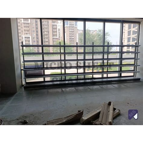 Mild Steel Wall Mounted Retail Store Display For Departmental Stores At ₹ 2200piece In New Delhi