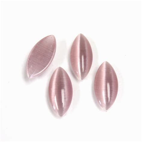 Fiber Optic Cabochon Navette 15x7mm Cats Eye Lt Purple