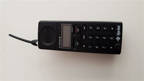 Cell Phones Museum Ericsson Ch 337 1995