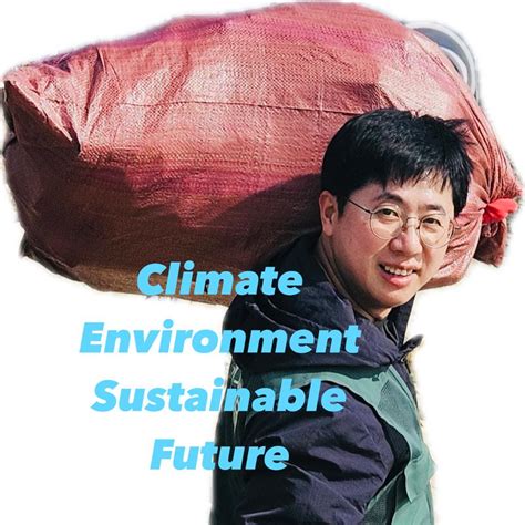 류호정 류호정 Added A New Photo