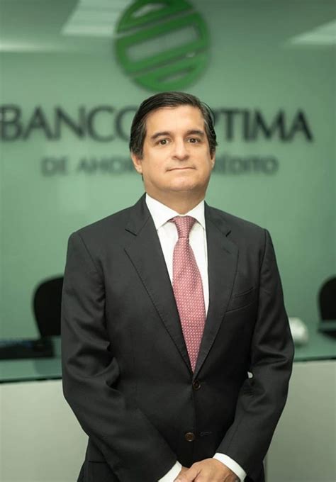 Juan Arturo Tapia Banco Optima