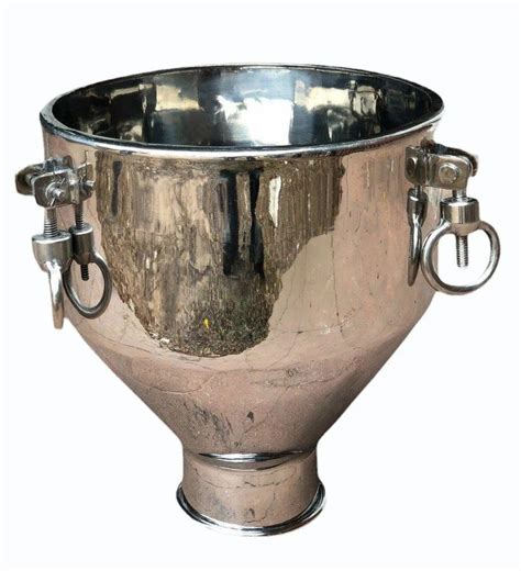 Ss 316 Multimill Hopper At ₹ 22525piece Vadodara Id 2851540960662