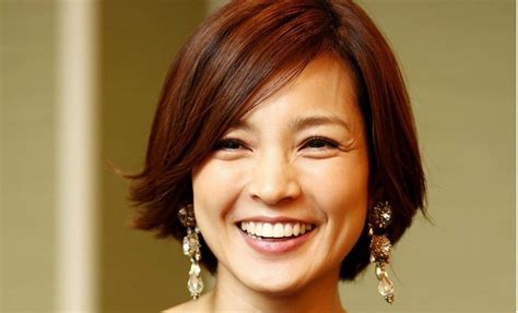 2ページ目「国仲涼子」 キレイな母親役”がハマりすぎ 「ちゅらさん」再放送で 透明感すごい”と再評価も Aera Digital（アエラデジタル）