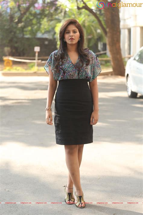 Anjali Actress Photosimagespics And Stills 13817 50