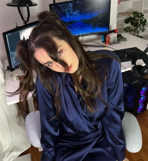 Danielle Sharp Image