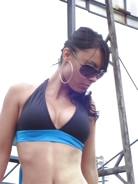 Una Edecan Desfilando XXX Porn Album Una Edecan Desfilando XXX Porn Album