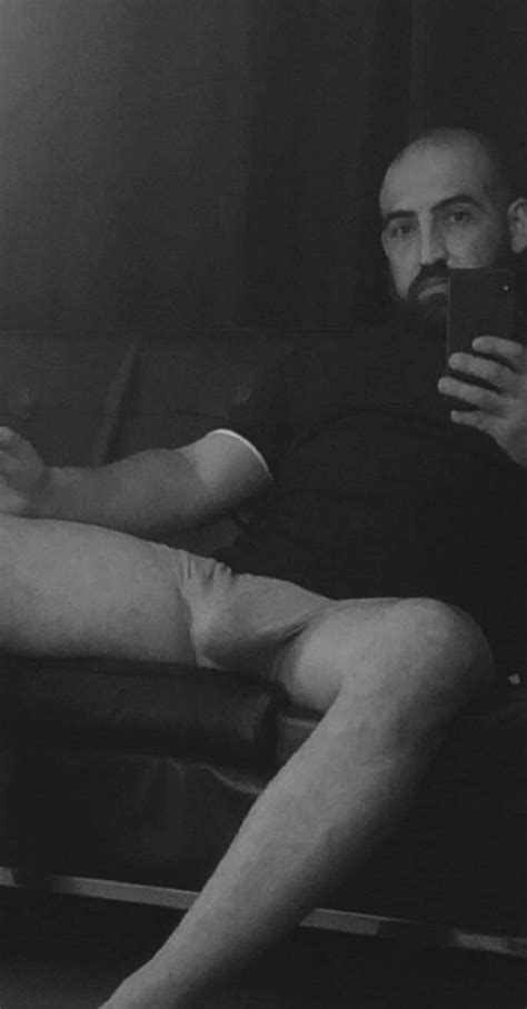 Hung Male Sammyz