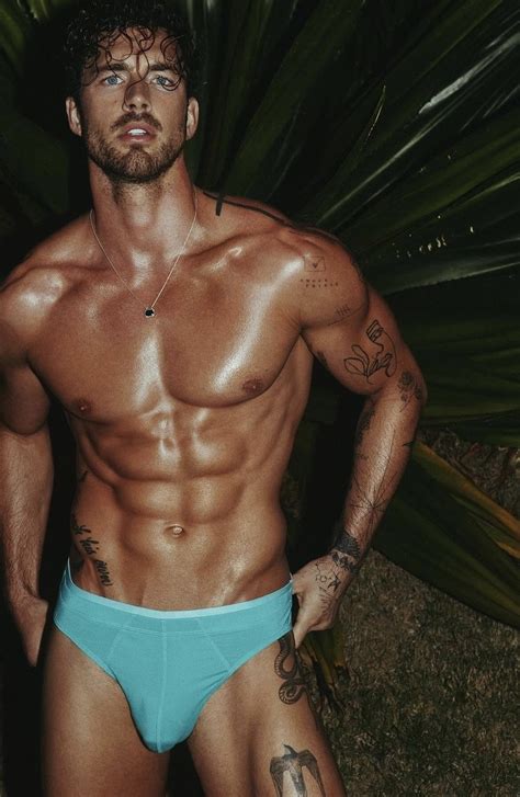 Men Bulging In Underwear On Tumblr
