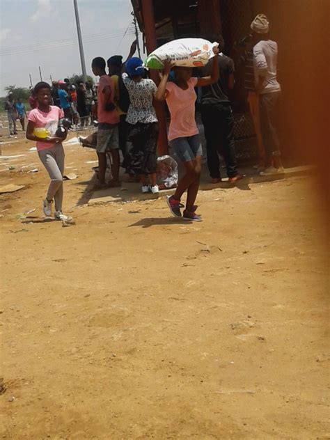 Situation At Itsoseng Township Sabc News North West Facebook