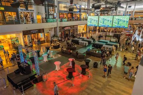 Fashion Show Mall Food Court Fashion Show Mall Stores Restaurants