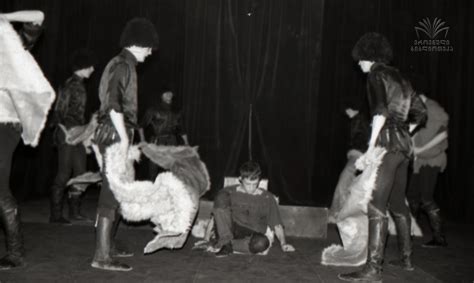 Iverieli სცენა პანტომიმის თეატრის სპექტაკლიდან