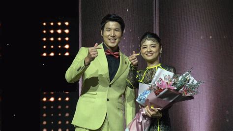 พิธีมอบเข็มเกียรติคุณนักธุรกิจแอมเวย์ระดับเพชรบริหารใหม่ รับฟัง