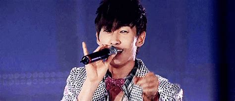 Romantic Oneshot Fanfic La Ilusión De Una Fan Cap 39 Donghae X Fan