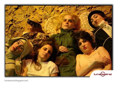 Luna Teatral Después Del Borde De Heidi Steinhardt