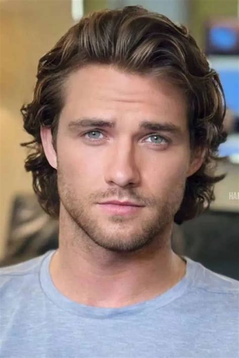 12 Flowy Haircut Ideas For Men