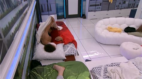 Makensy Manbecks Feet