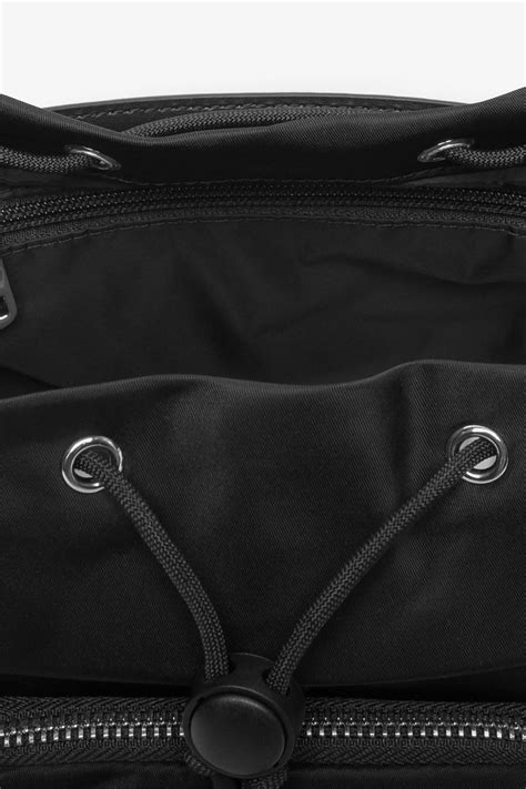 Lacoste 종료 라코스테 라코스테 여성 이지 Izzie 버킷백 Nf4553y54n 000 신세계v
