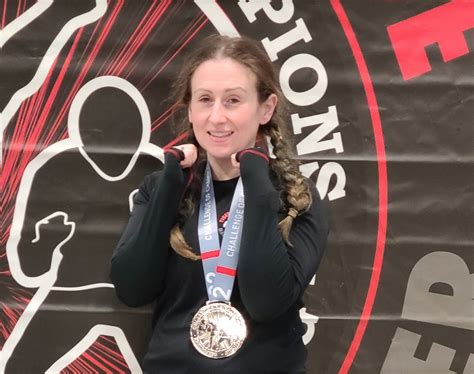 Cheating Ny Wife Claims Sex Discrimination After Ban From Li Dojo