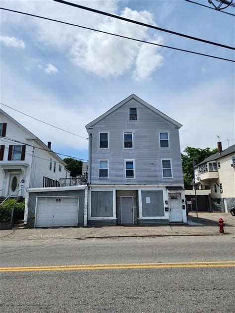 Joe Freitas On Linkedin 723 Central St Lowell Ma 01824 Is Now New To The Market