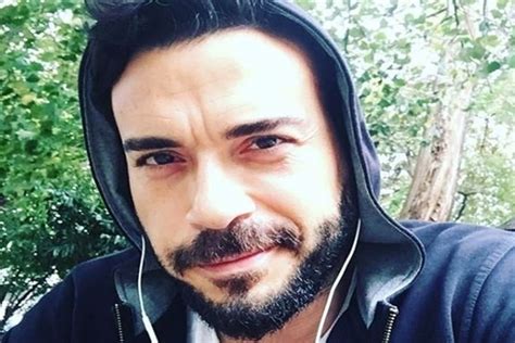 Faik Erginin Oynadığı Filmler Nelerdir Güncel Oku