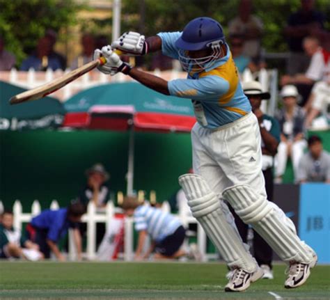 India Captain Robin Singh Accepts The Winners Trophy From Hkca Chairman