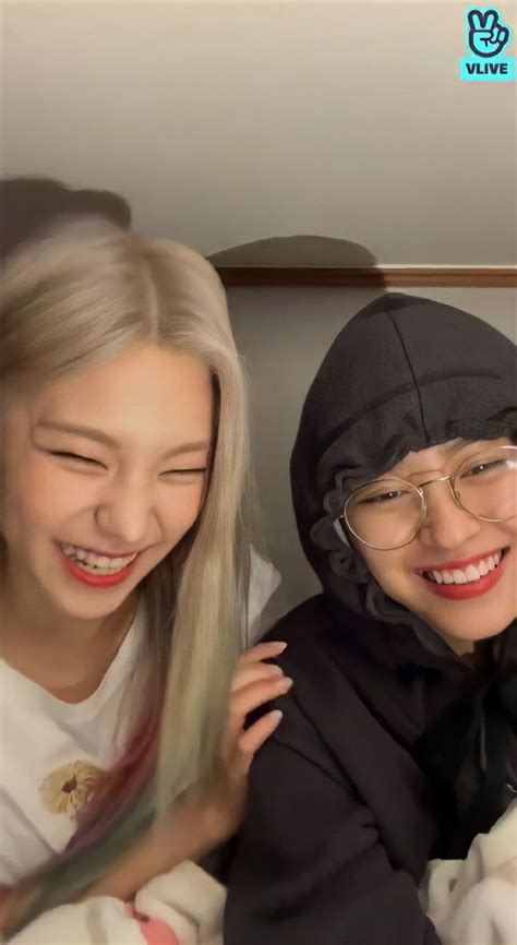 Pin By Itz Me Homura Azuki On Ryeji Kpop Girls Itzy Girl