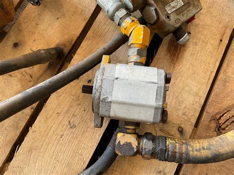 Hydraulic Pumps Flow Control Valve And Hydraulic Valves Agriculture