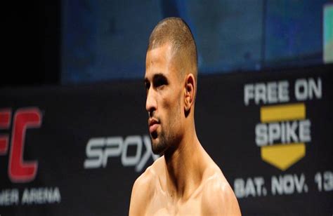 Andre Winner Smuggling Duds